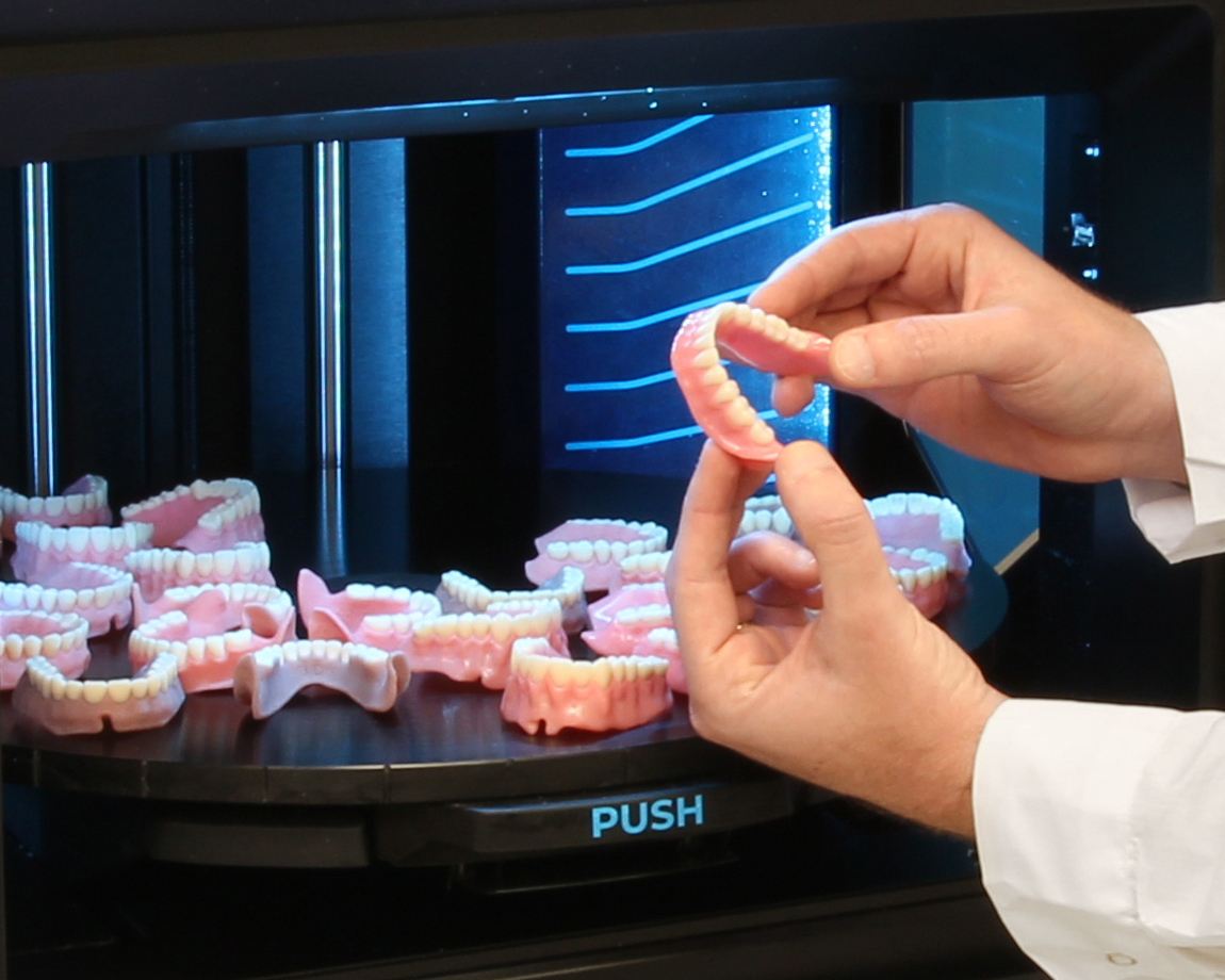 Stratasys Introduces First Monolithic, Multi-Color 3D-Printed Dentures ...