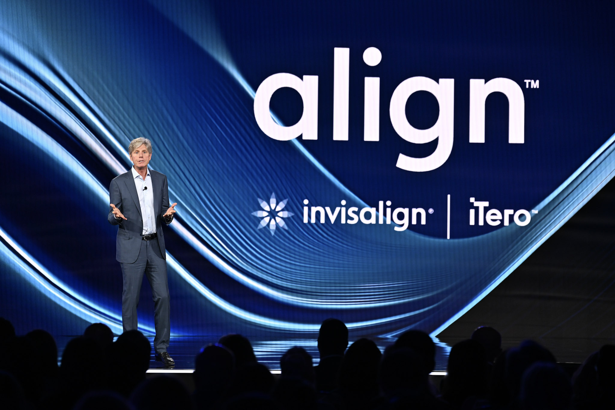 2025 Invisalign® GP Summit Highlights Clinical Innovation and Peer Collaboration in Digital ...